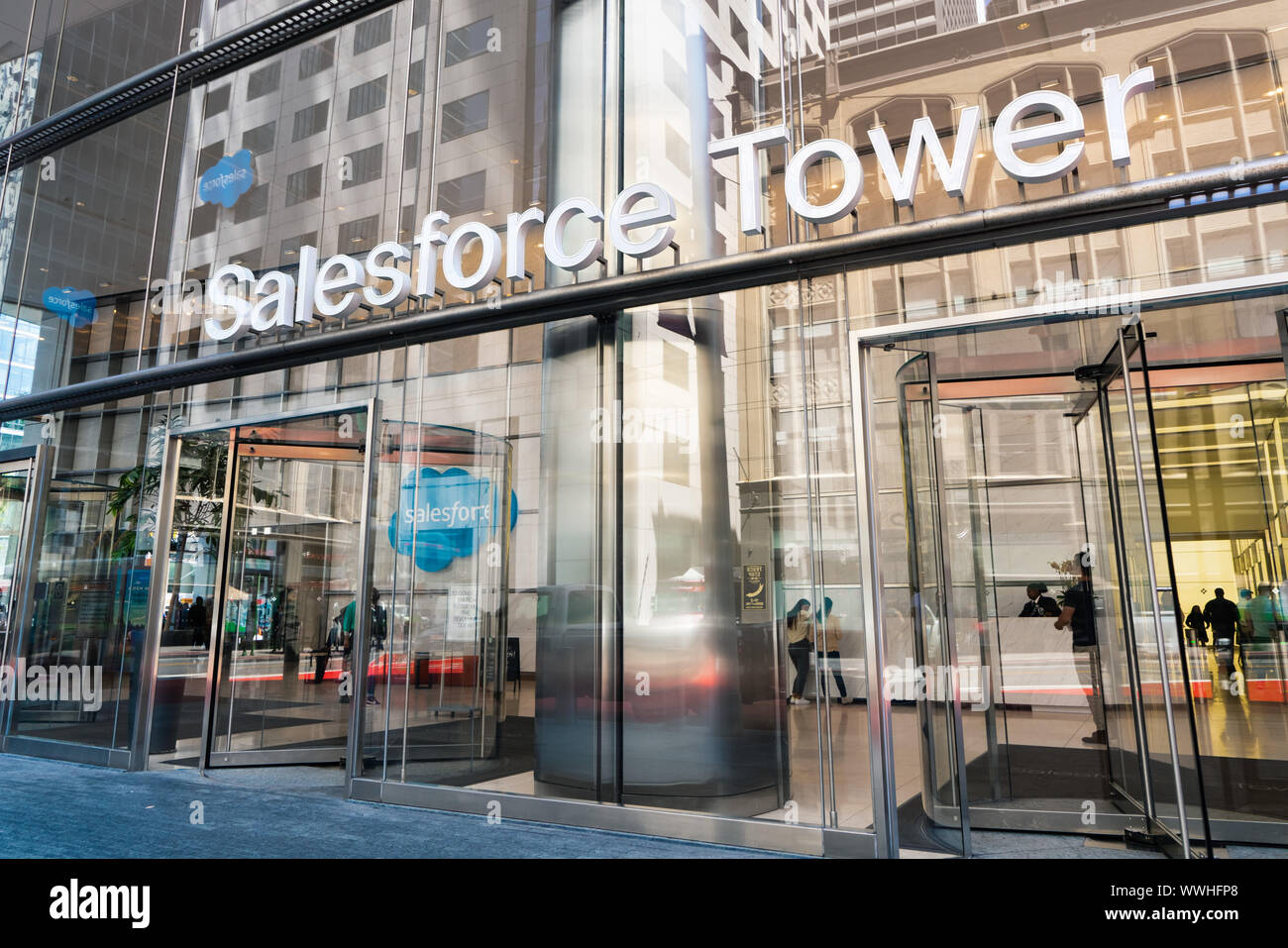 Salesforce tower lobby hi-res stock photography and images - Alamy
