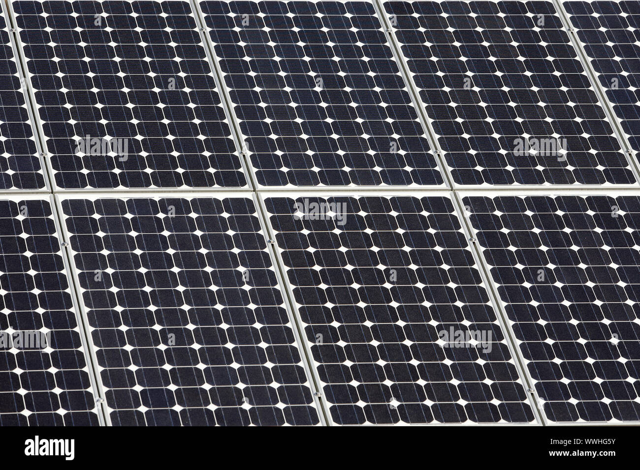 Solarpaneele hi-res stock photography and images - Alamy