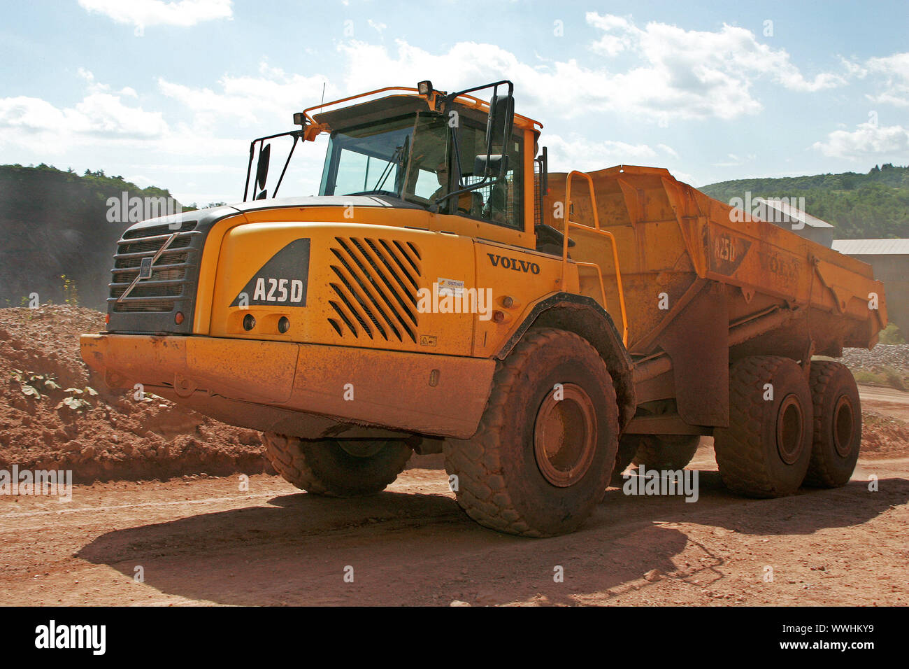 Building vehicles hi-res stock photography and images - Alamy