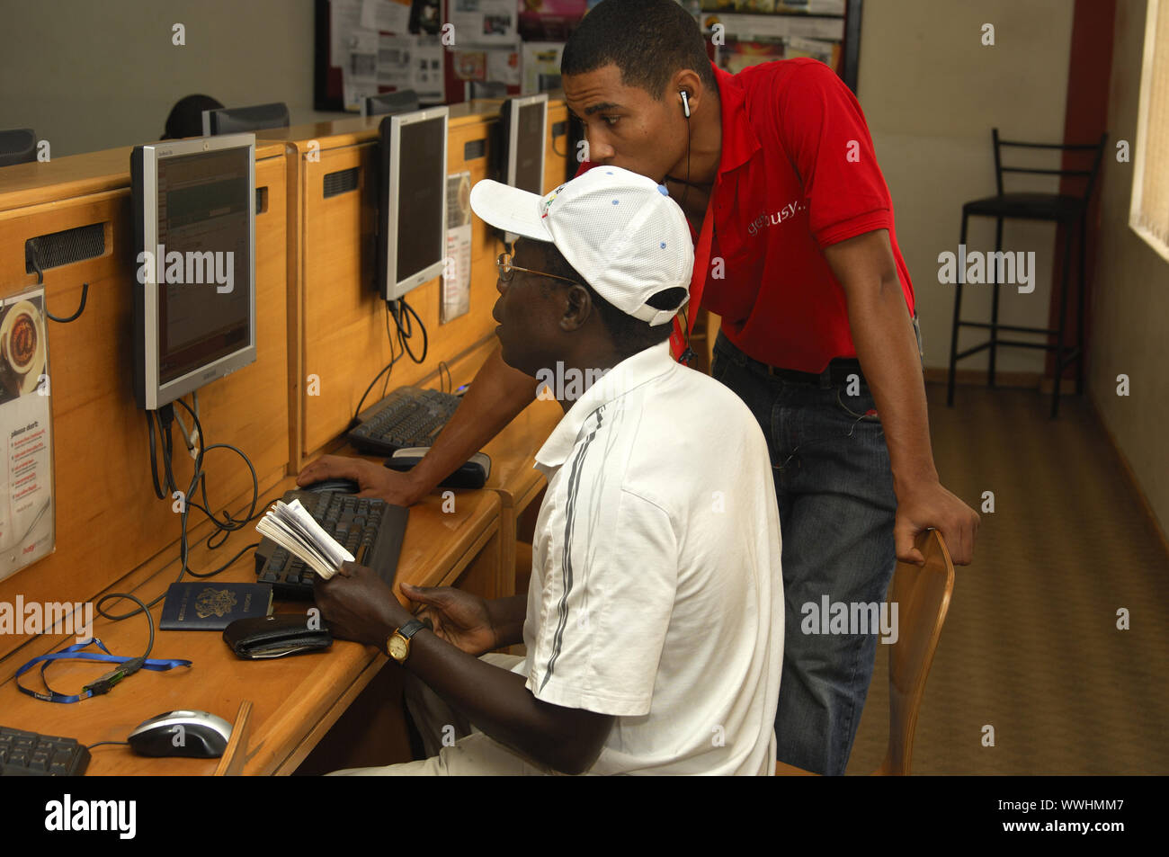 Internet cafe africa hi-res stock photography and images - Alamy