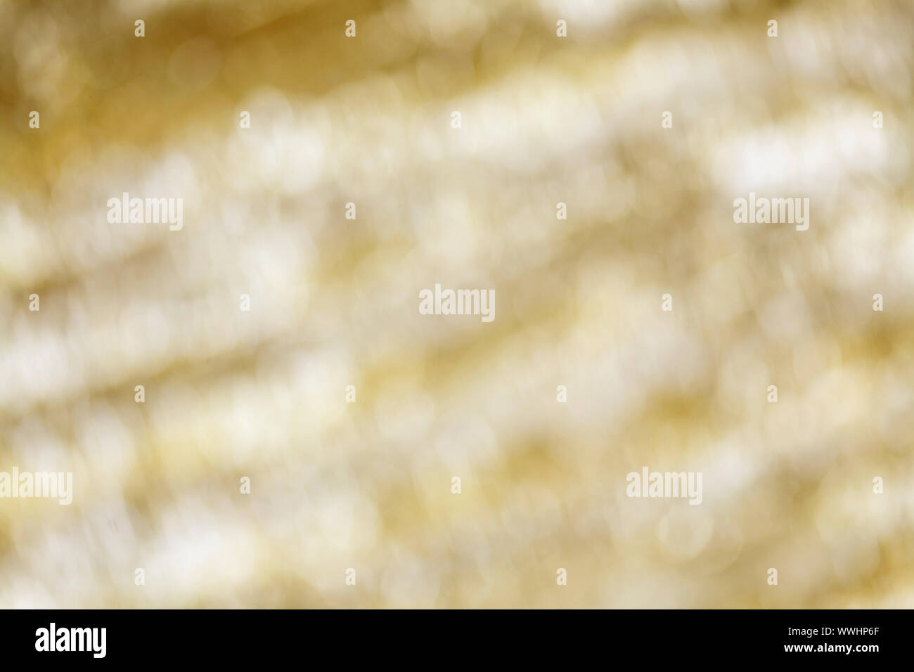 Gold shimmery hi-res stock photography and images - Alamy