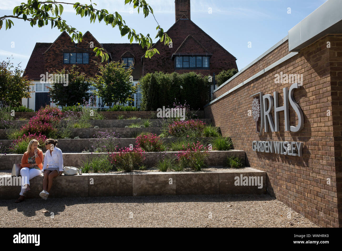 RHS Wisley opens the new Welcome Building and entrance to the ...