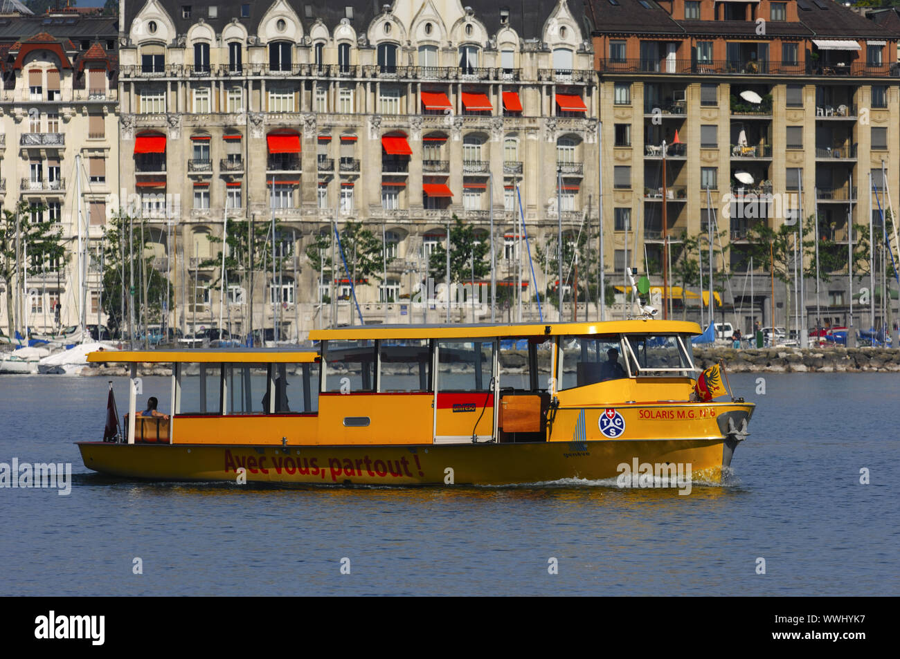 Ferry boat on Lake Geneva, Geneva, Switzerland Stock Photo - Alamy