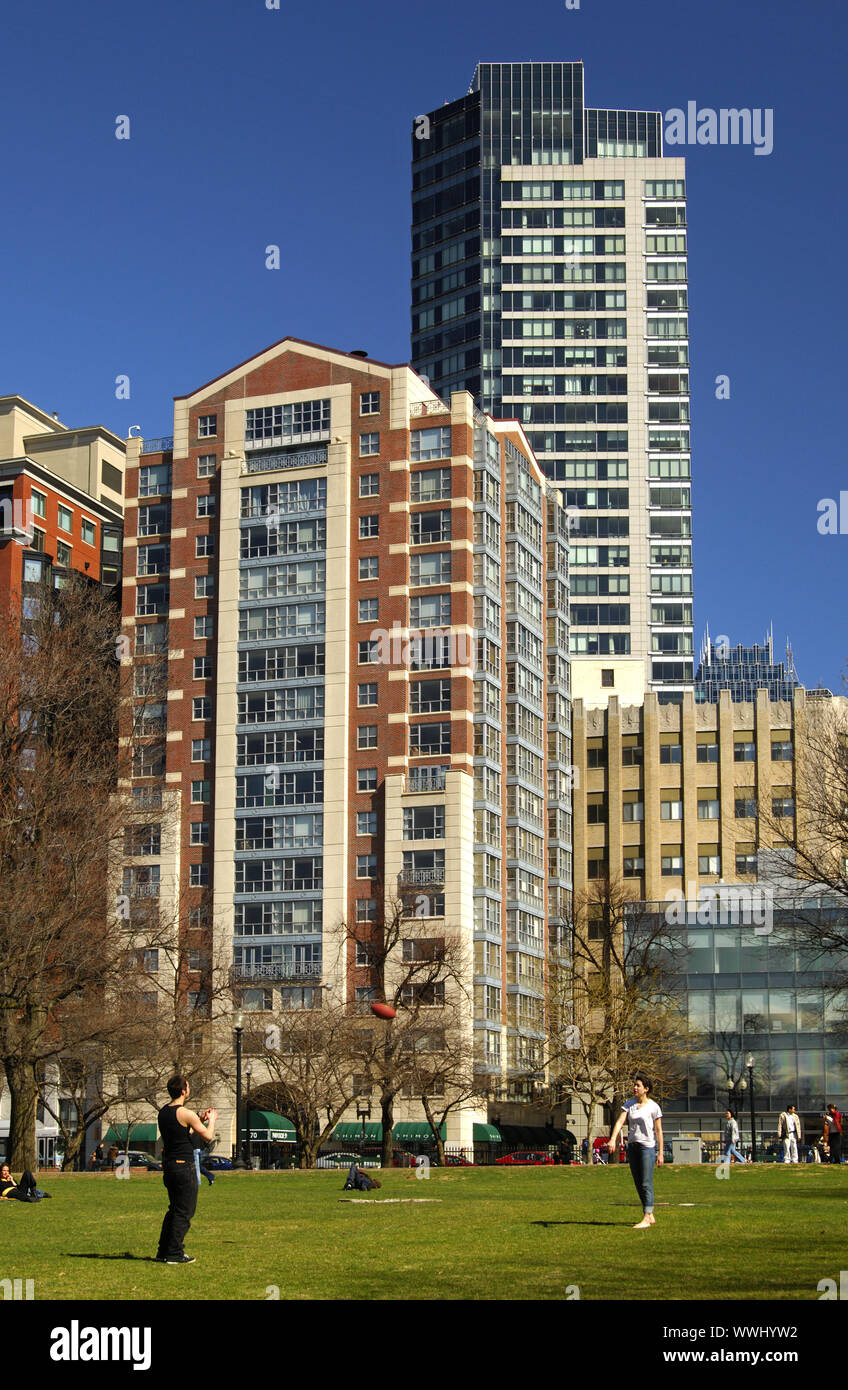 Multi storey bui hi-res stock photography and images - Alamy