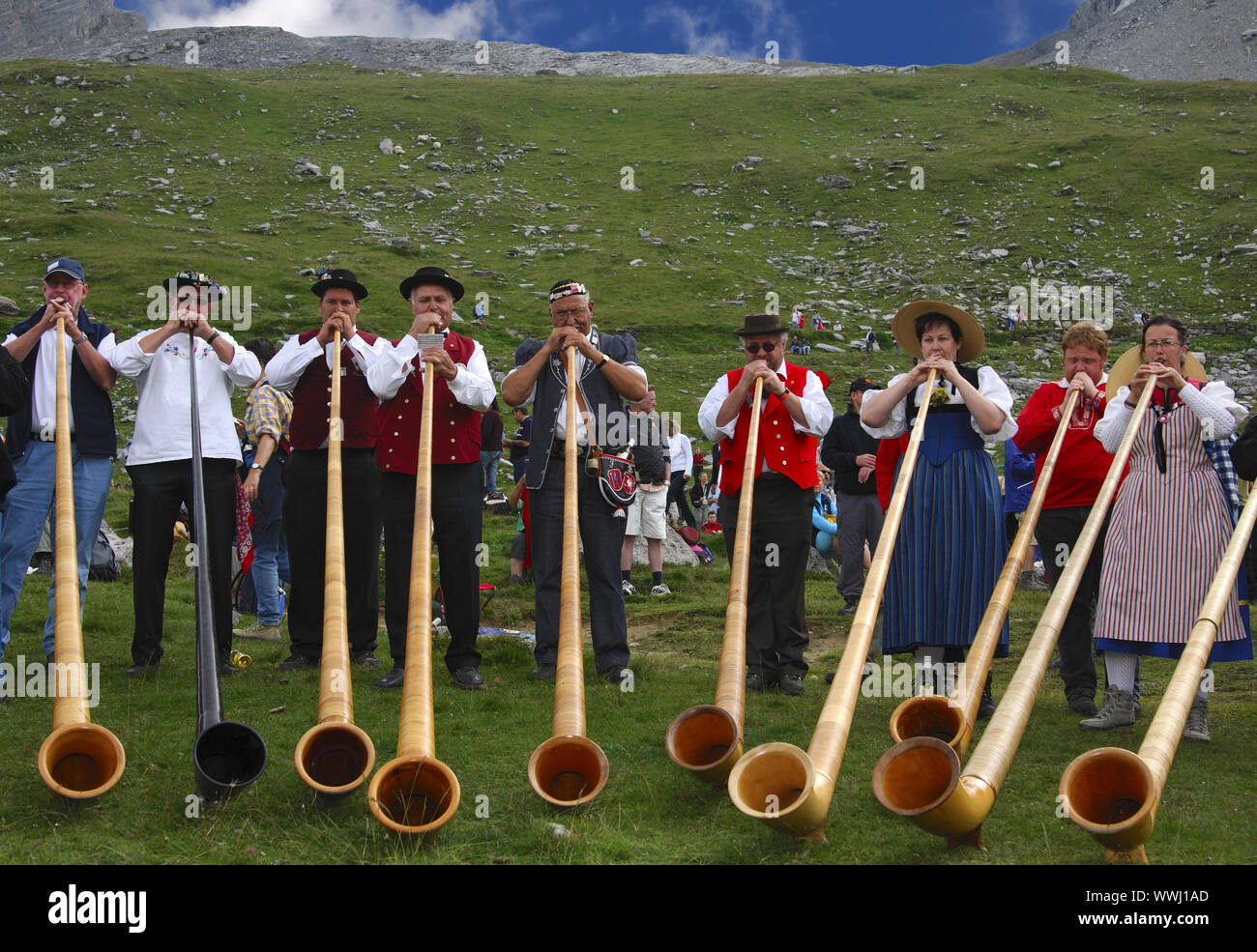 Alphorns hi-res stock photography and images - Alamy