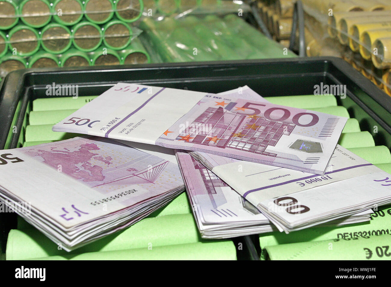 $500 money hi-res stock photography and images - Alamy