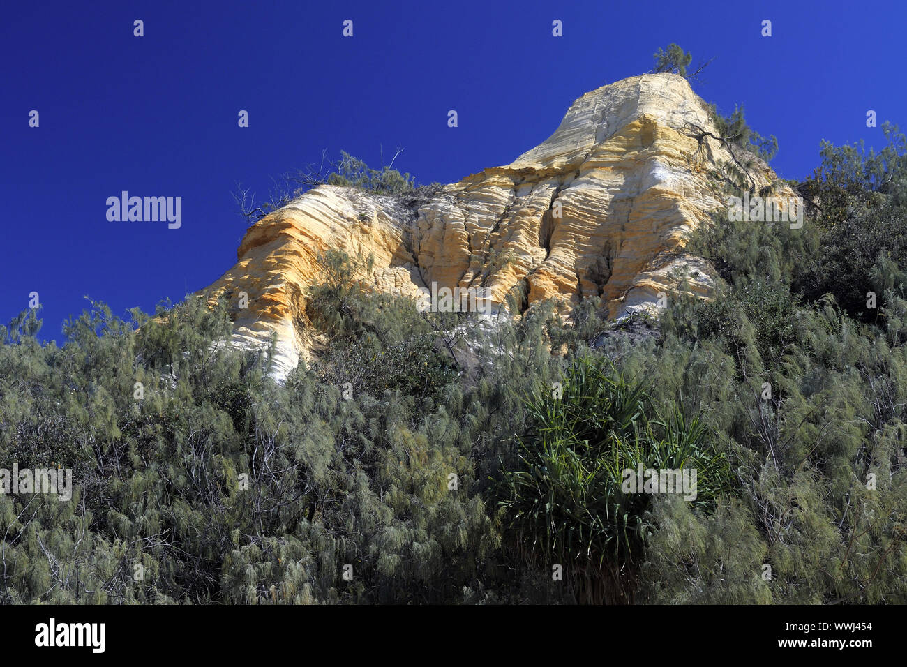 Coloured rocks hi-res stock photography and images - Alamy
