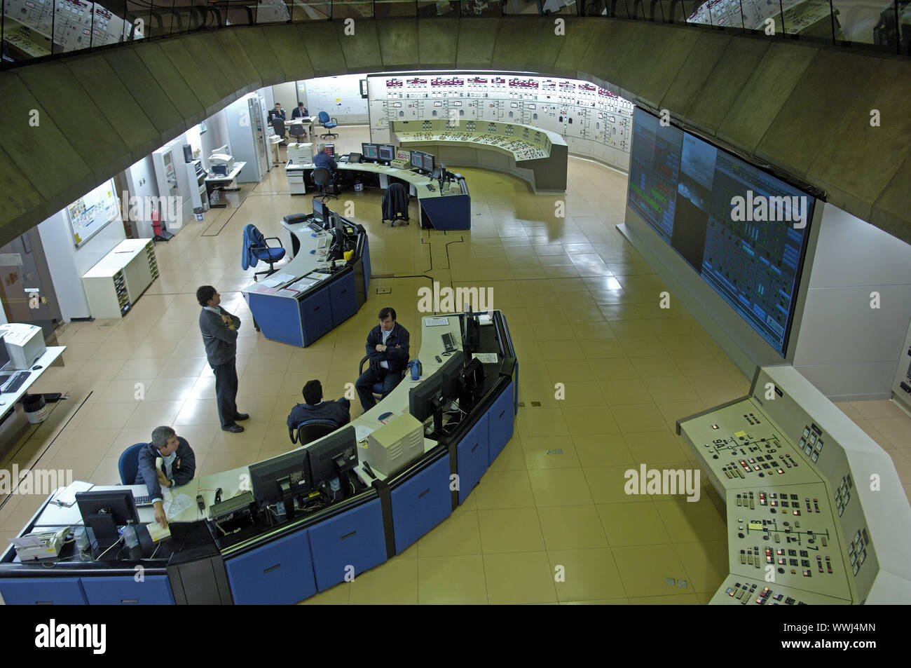 central control room of the Itaipu power plant between Paraguay and ...