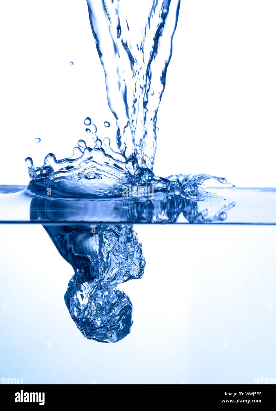 Abstract water spalsh hi-res stock photography and images - Alamy