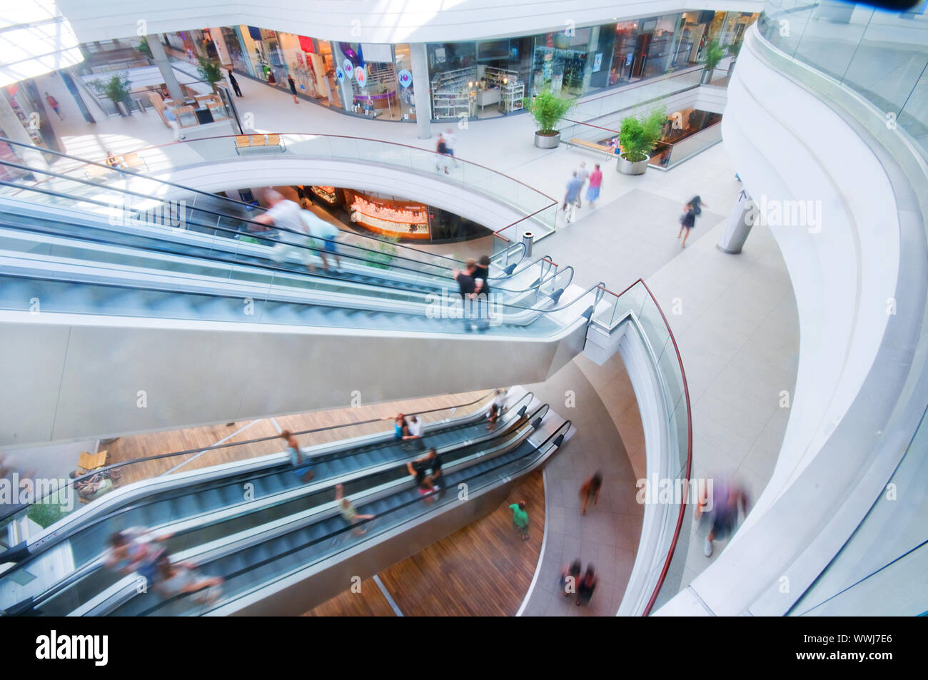 Modern shopping mall. People in rush Stock Photo - Alamy