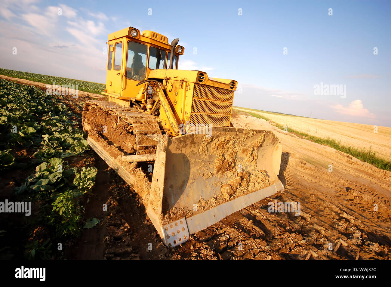 Large excavator working Stock Photo - Alamy