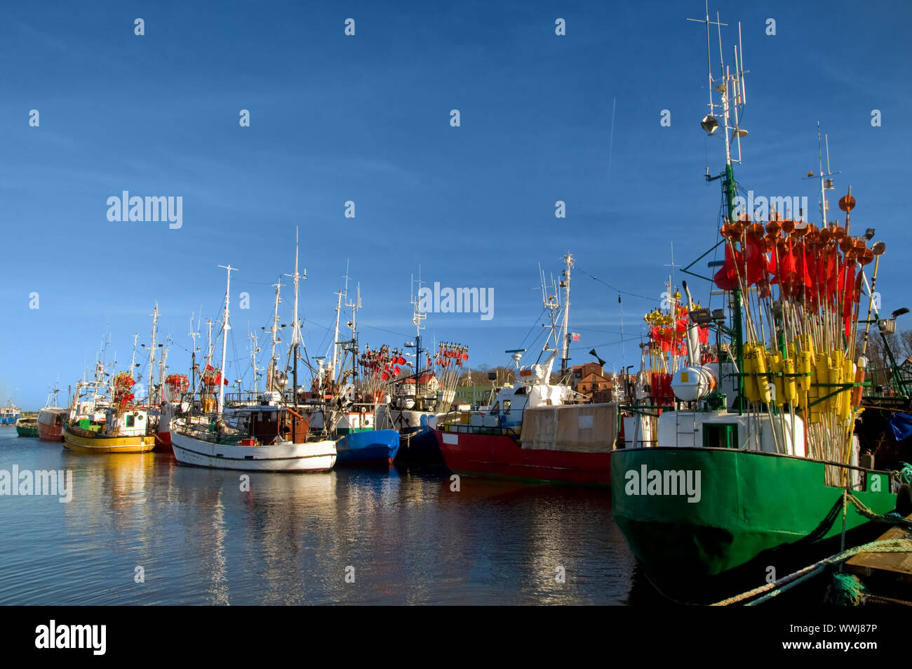 Small water portal hi-res stock photography and images - Alamy