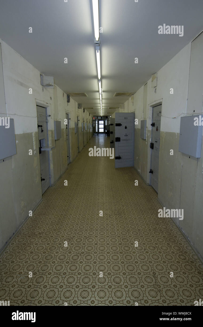Ddr prison hi-res stock photography and images - Alamy