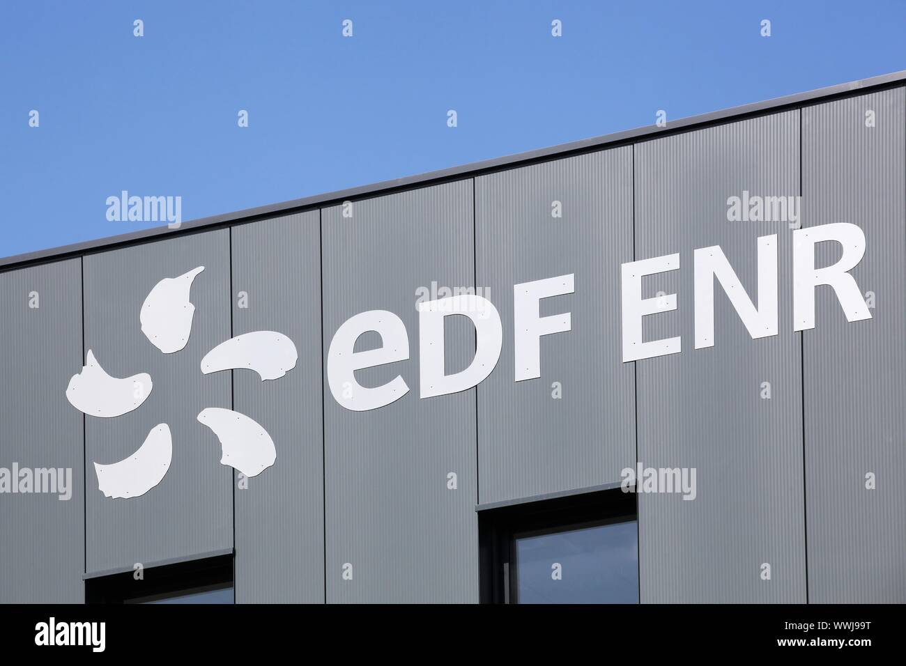 Edf energy logo hi-res stock photography and images - Alamy