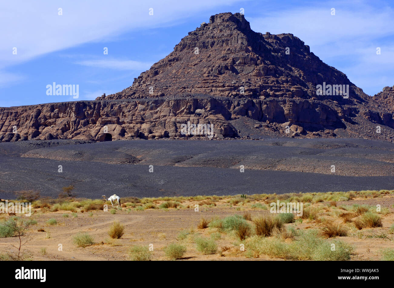 Weathered mountain massif, Sahara Stock Photo - Alamy