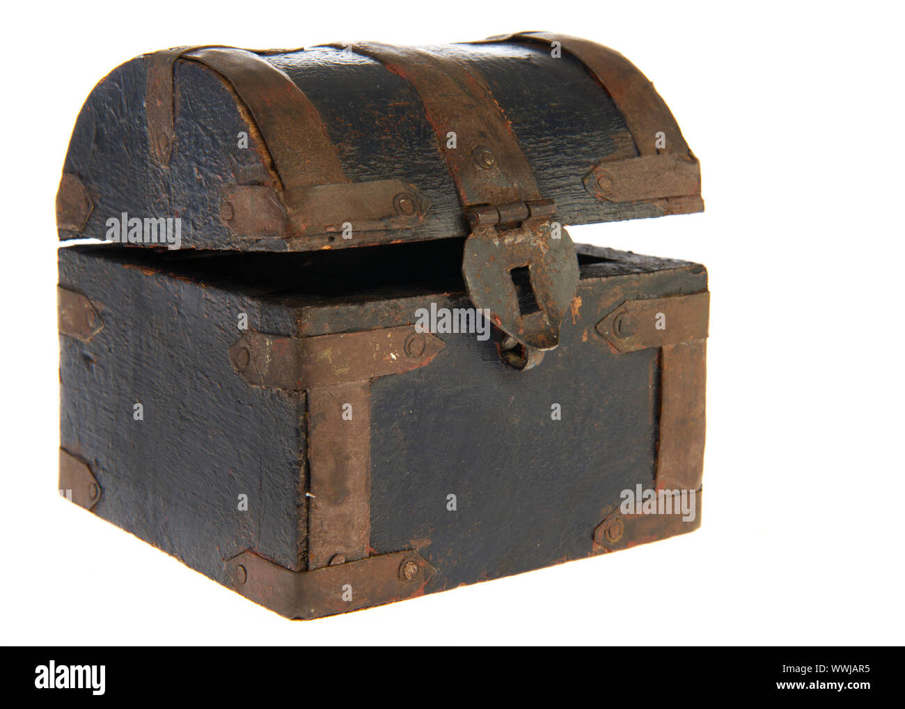 Old antique wooden treasure box Stock Photo - Alamy