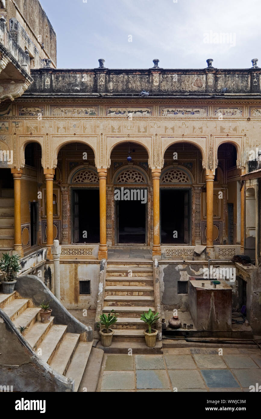 old palaces in Manesar, Mandawa, Rajasthan, North India, India Stock ...