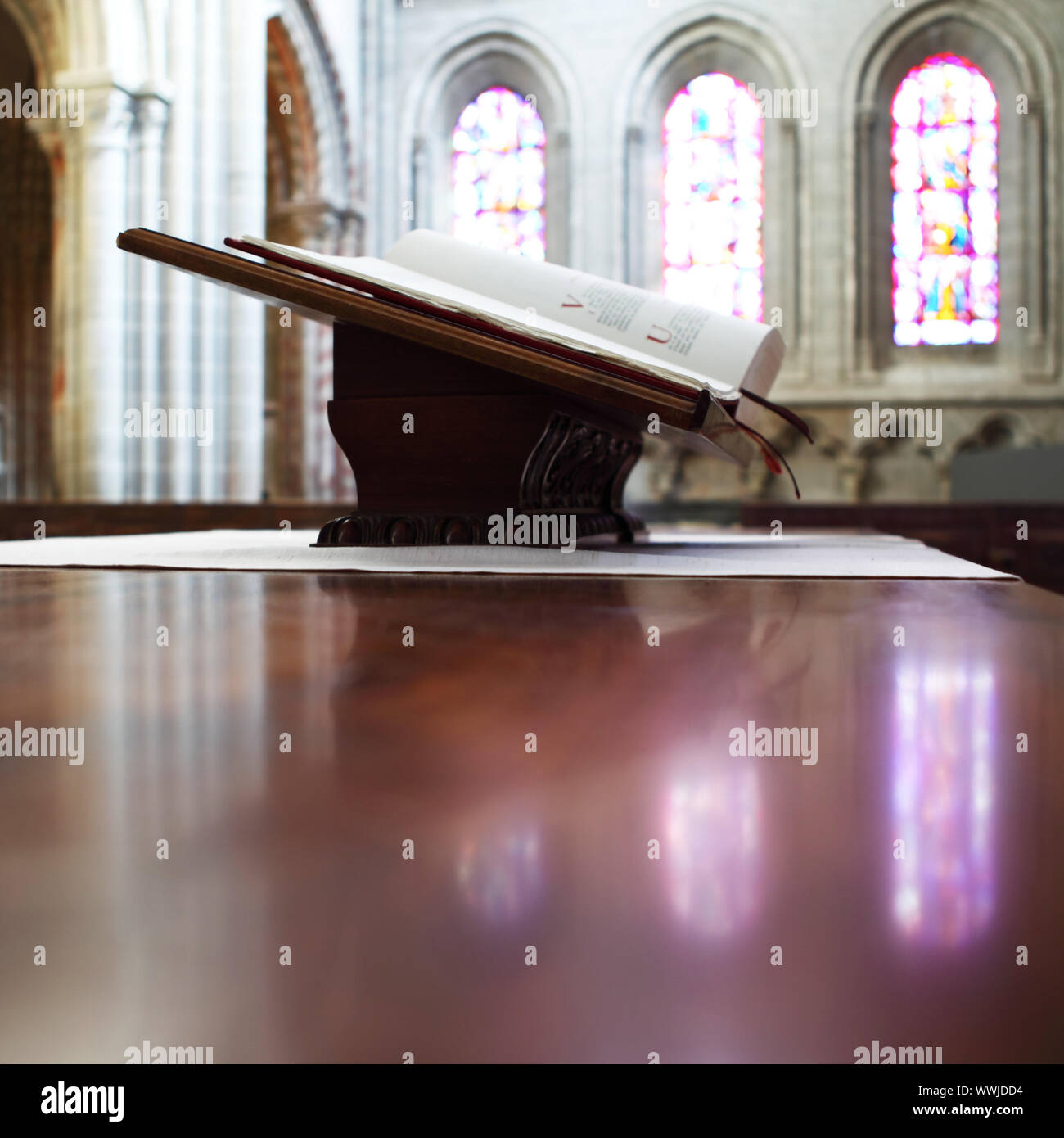 bible in church interior close up Stock Photo - Alamy
