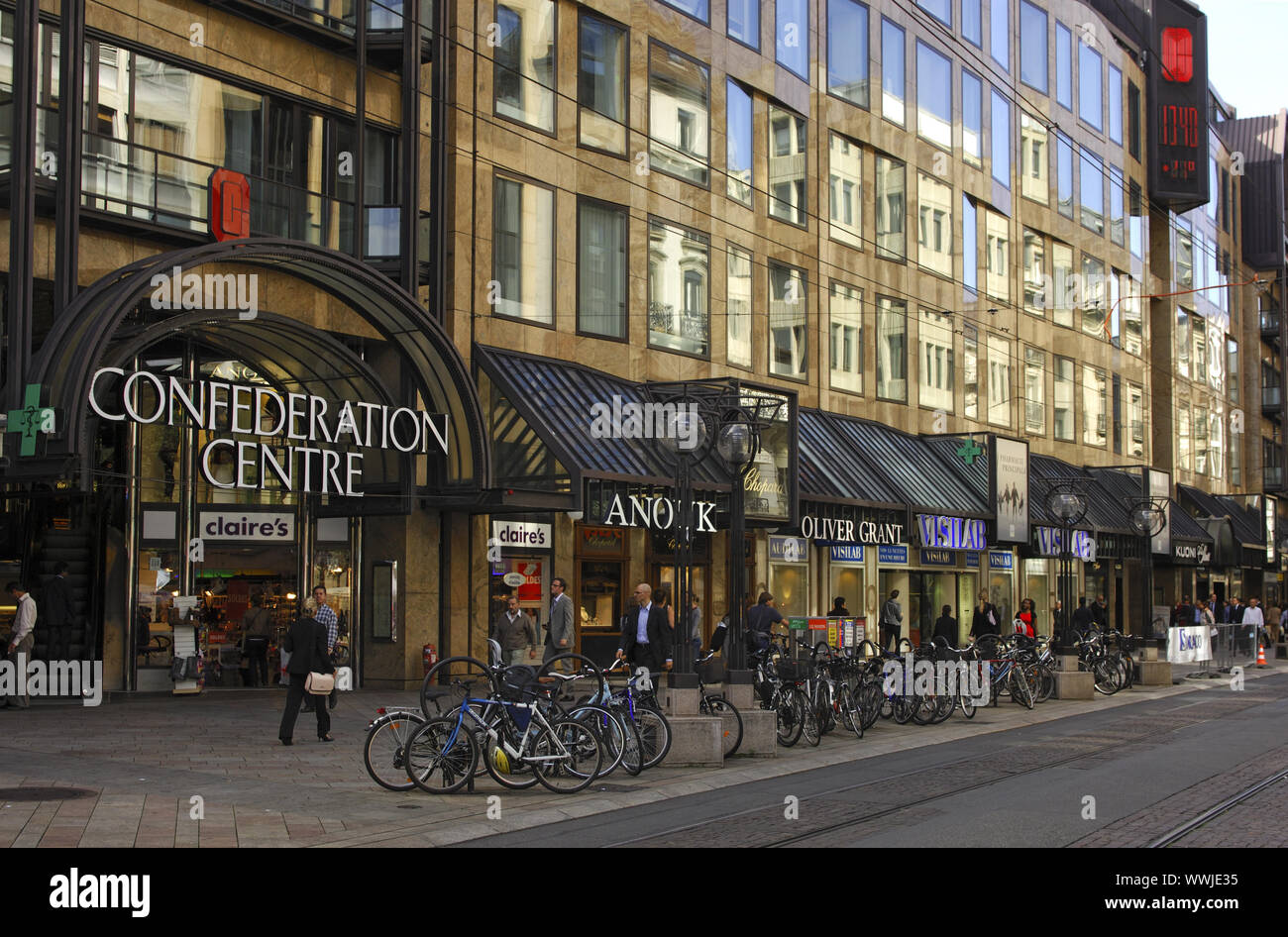 Downtown geneva hi-res stock photography and images - Alamy