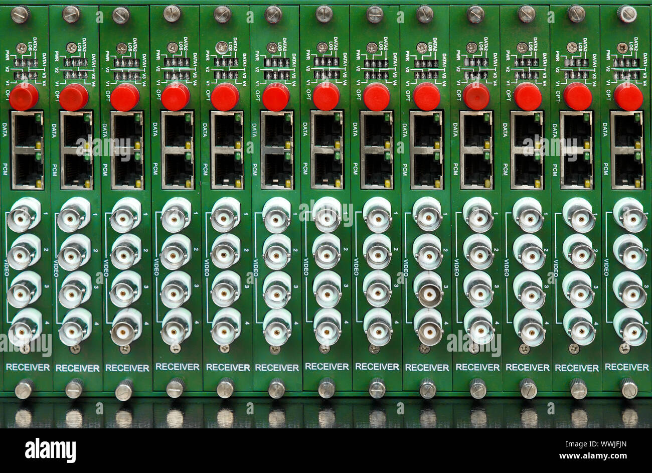 fiber optic video converter with optical FC connectors and video BNC ...