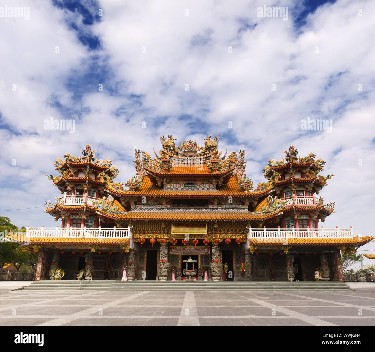Religious building of classic Chinese temple in Asia Stock Photo - Alamy