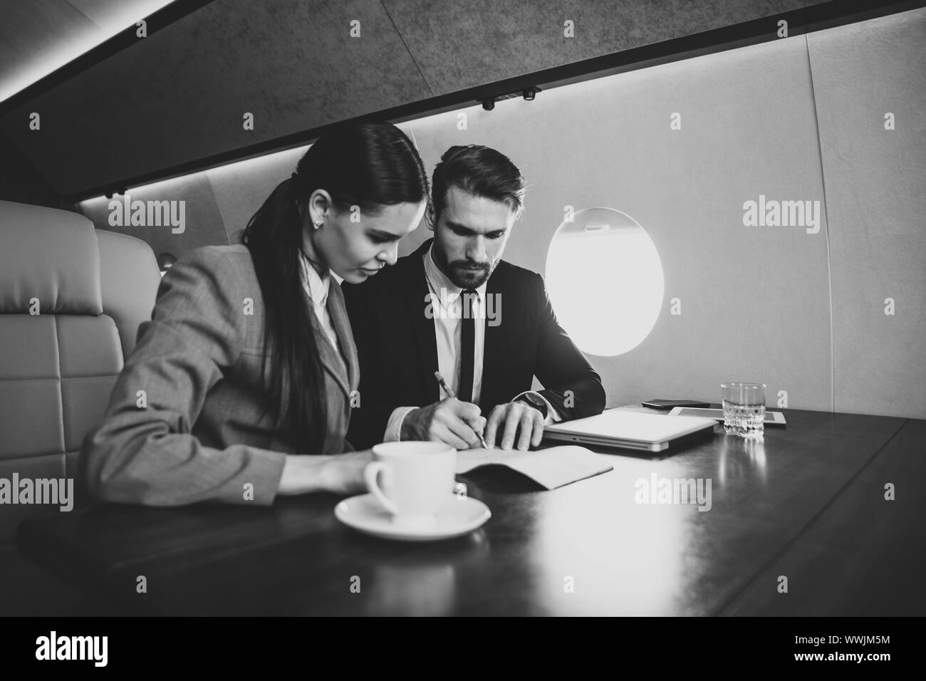 Business woman meeting planning Black and White Stock Photos & Images ...