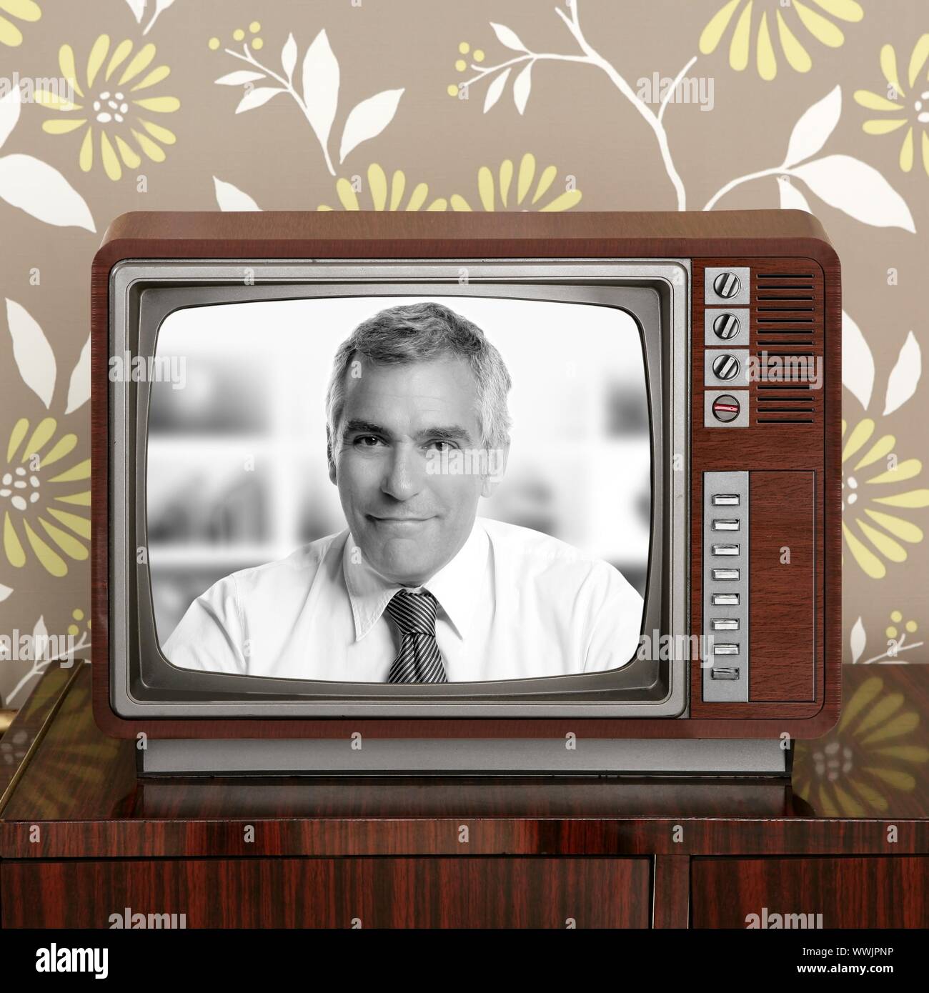 senior tv presenter in retro wood television vintage wallpaper Stock ...