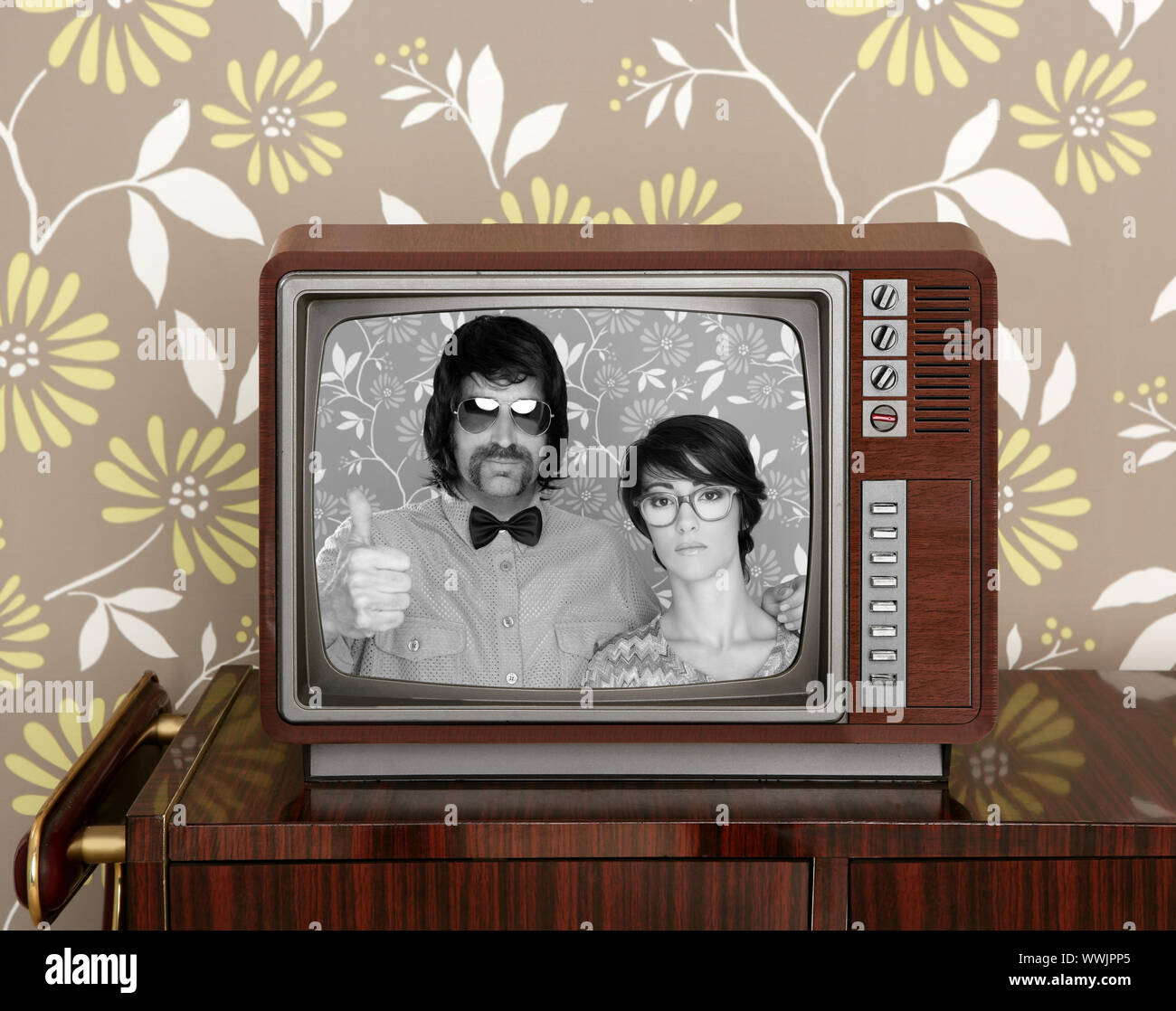 wood old tv nerd silly couple retro man vintage woman on wallpaper ...