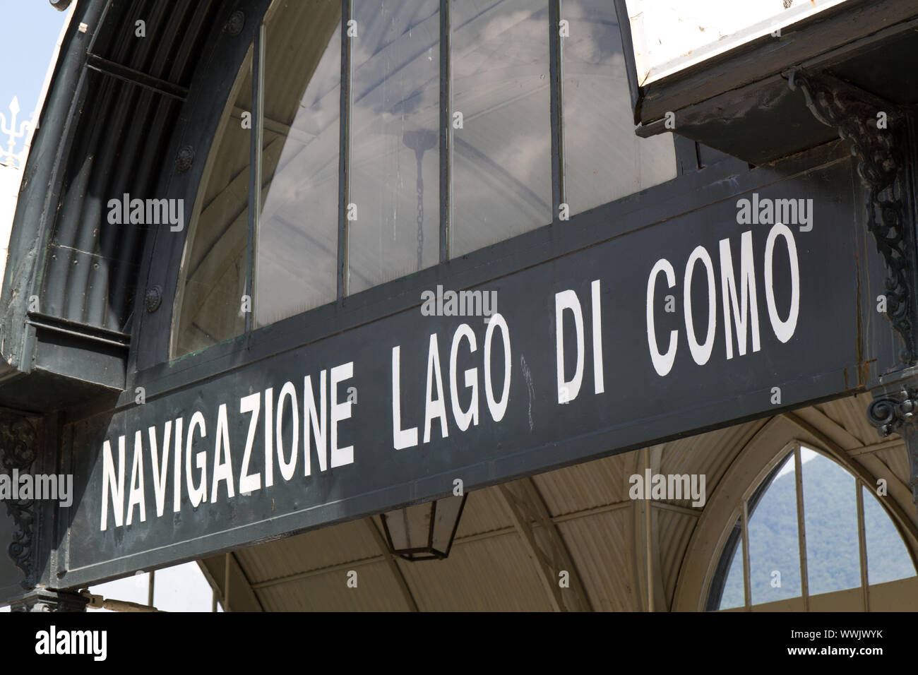 Ferry sign lake como hi-res stock photography and images - Alamy