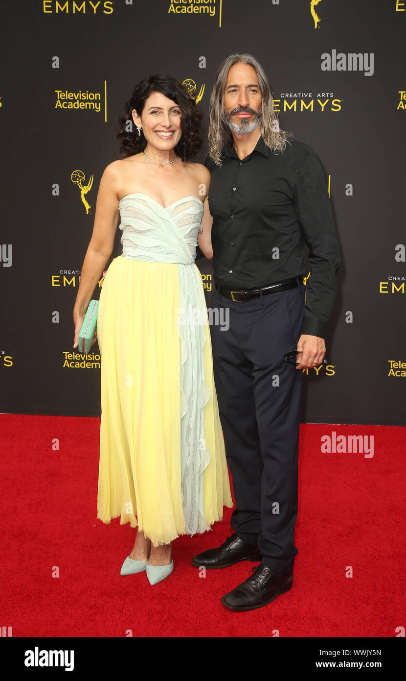 Robert russell and lisa edelstein hi-res stock photography and images ...