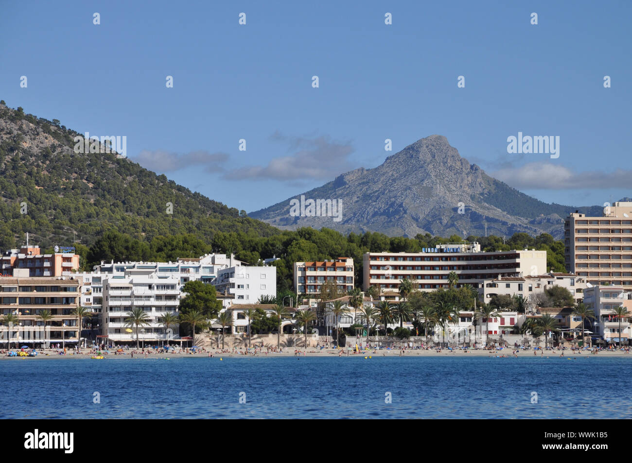 Peguera playa hi-res stock photography and images - Alamy