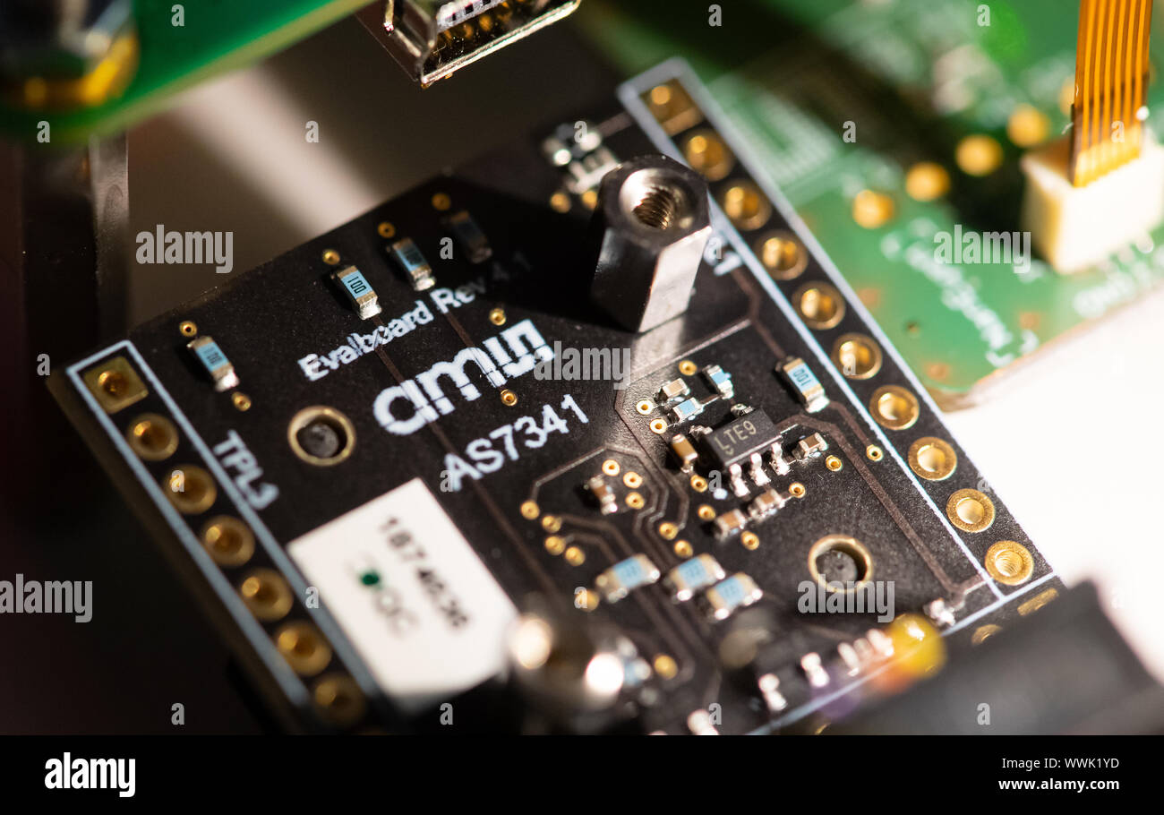 Ams osram hi-res stock photography and images - Alamy