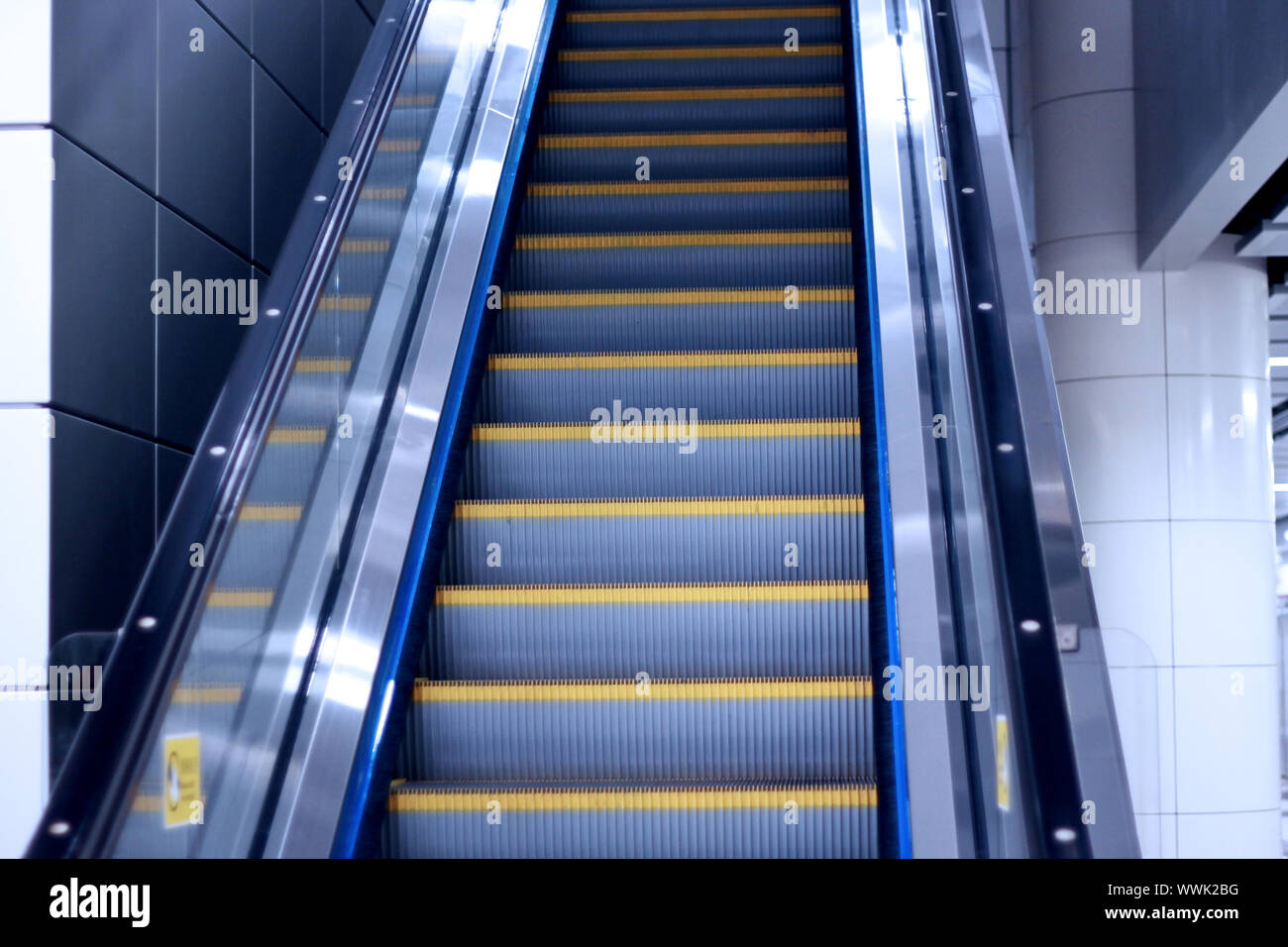 Empty corridor with moving walkway hi-res stock photography and images ...