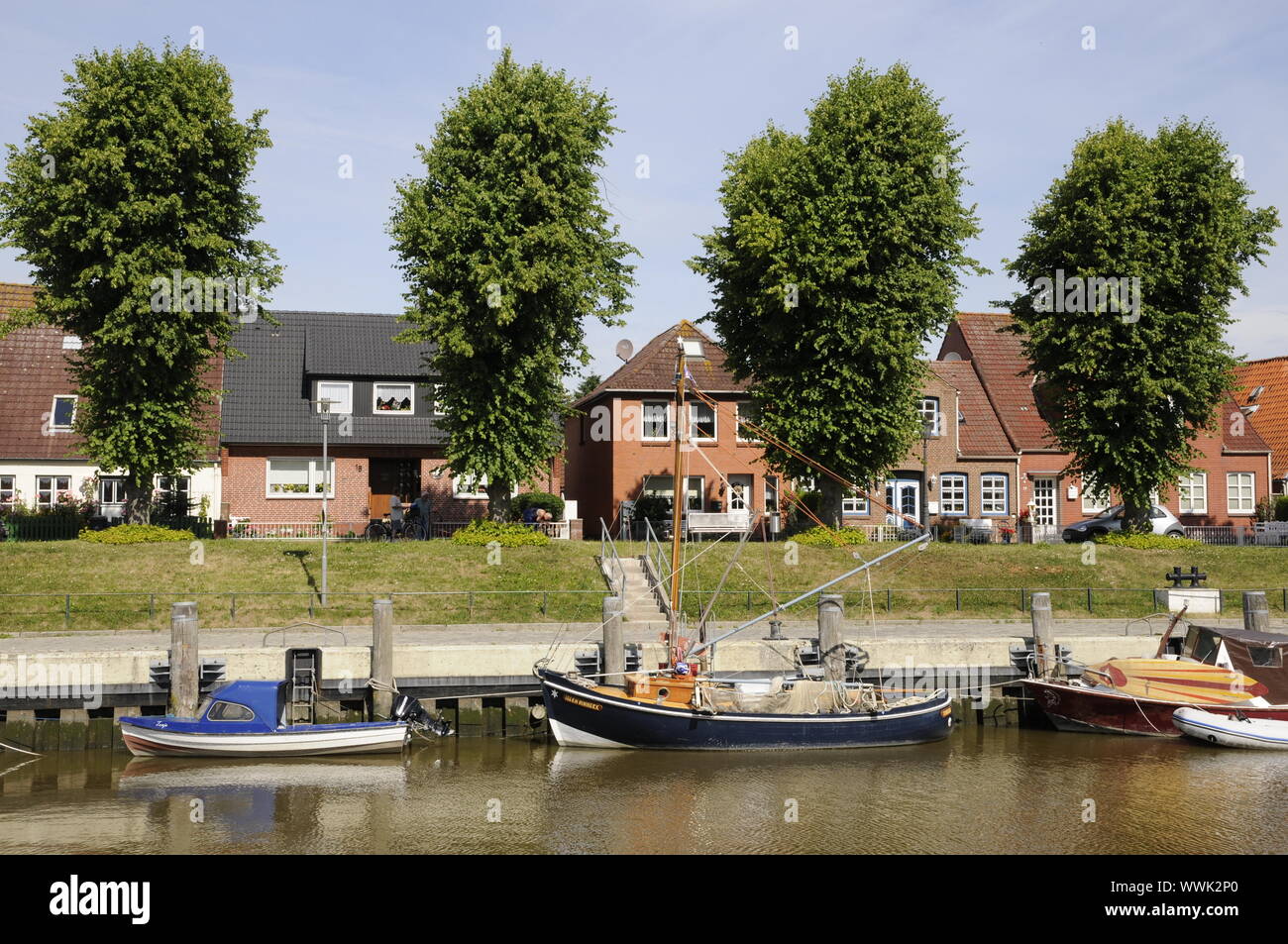 Historic harbour in Tönning Stock Photo - Alamy