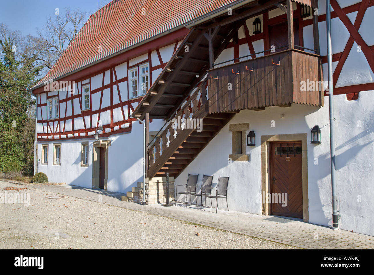 Timber frame house renovated hi-res stock photography and images - Alamy