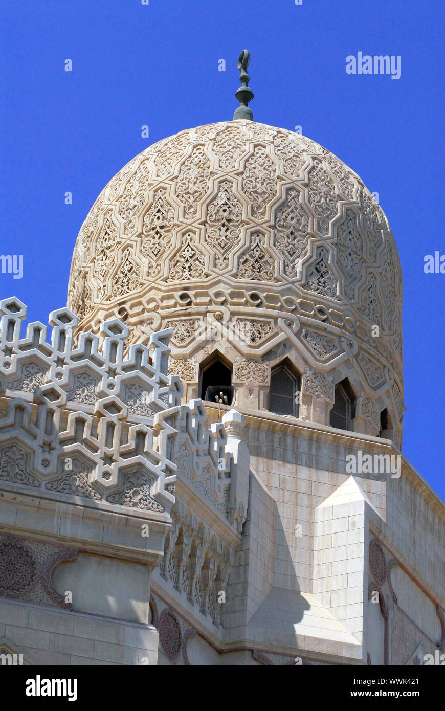 cupola of mosque in Alexandria city in Egypt Stock Photo - Alamy