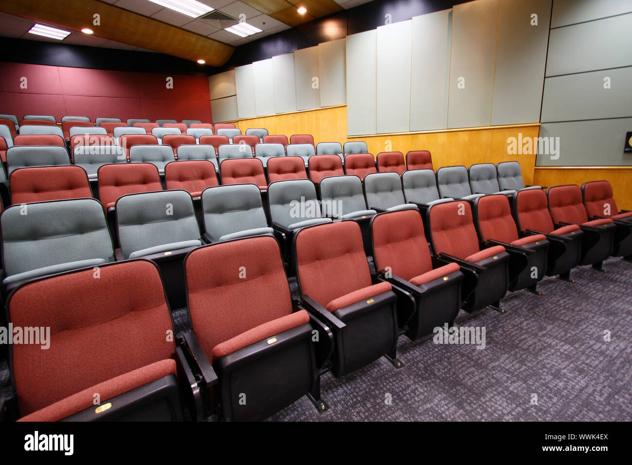 Grand lecture hall hi-res stock photography and images - Alamy