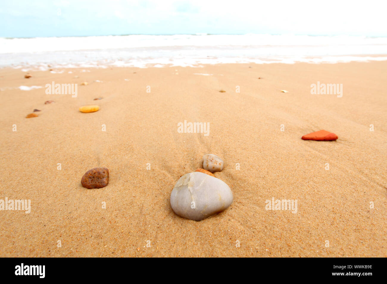Reef stones an ocean water Stock Photo - Alamy