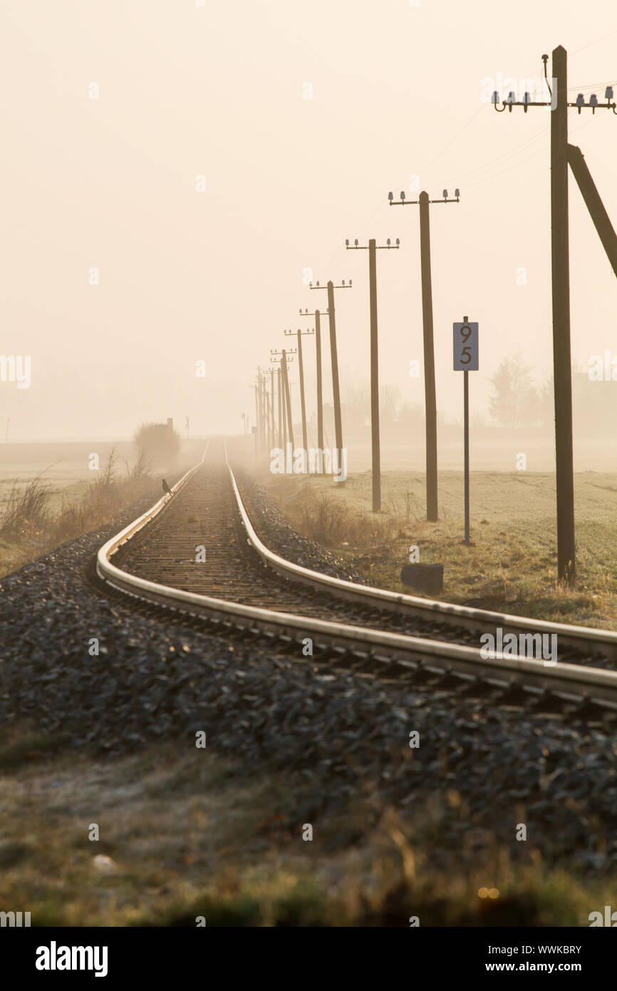 Straight single track railway line hi-res stock photography and images ...