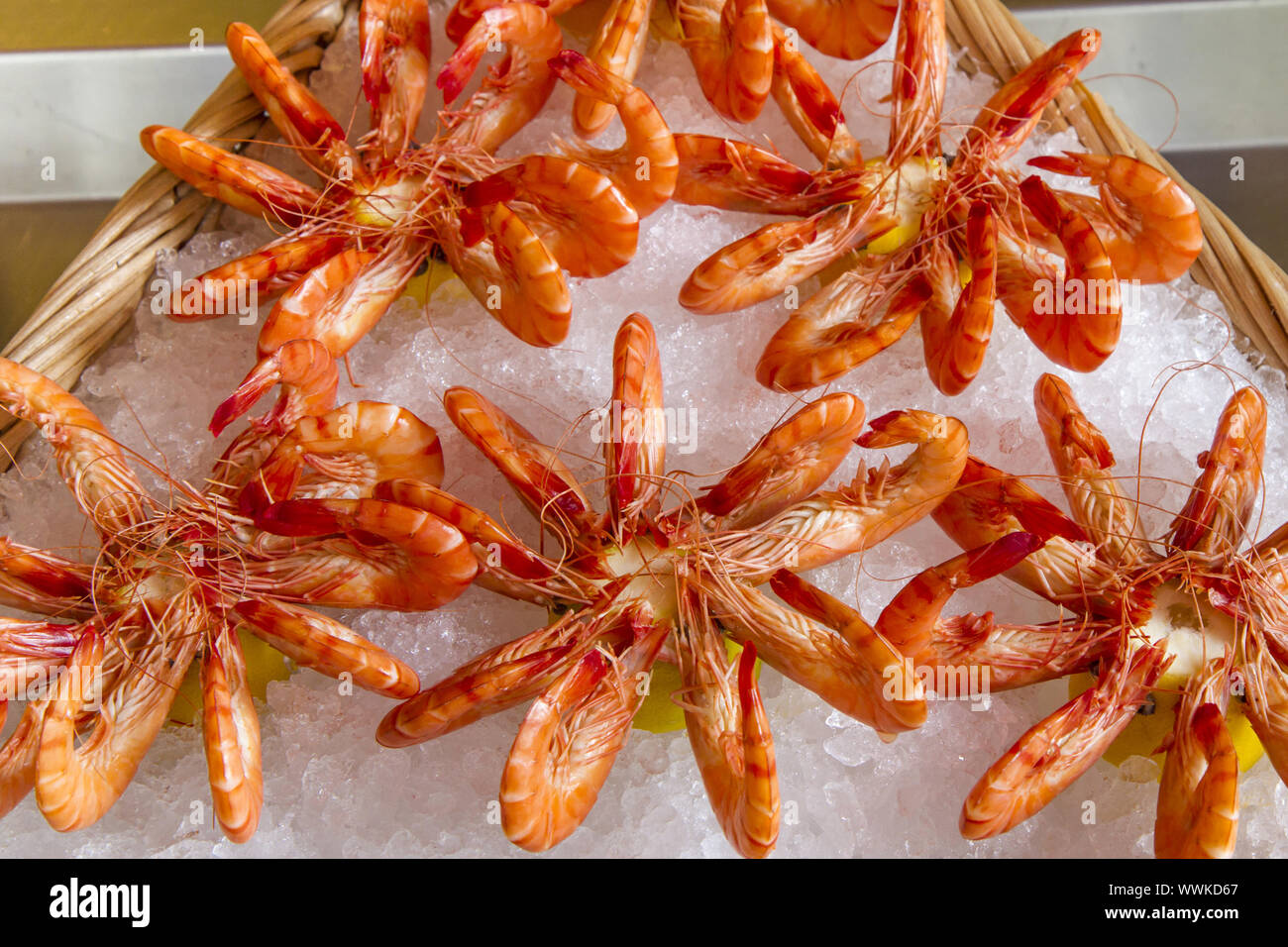 Fresh Scampis at a market in Paris, France Stock Photo - Alamy
