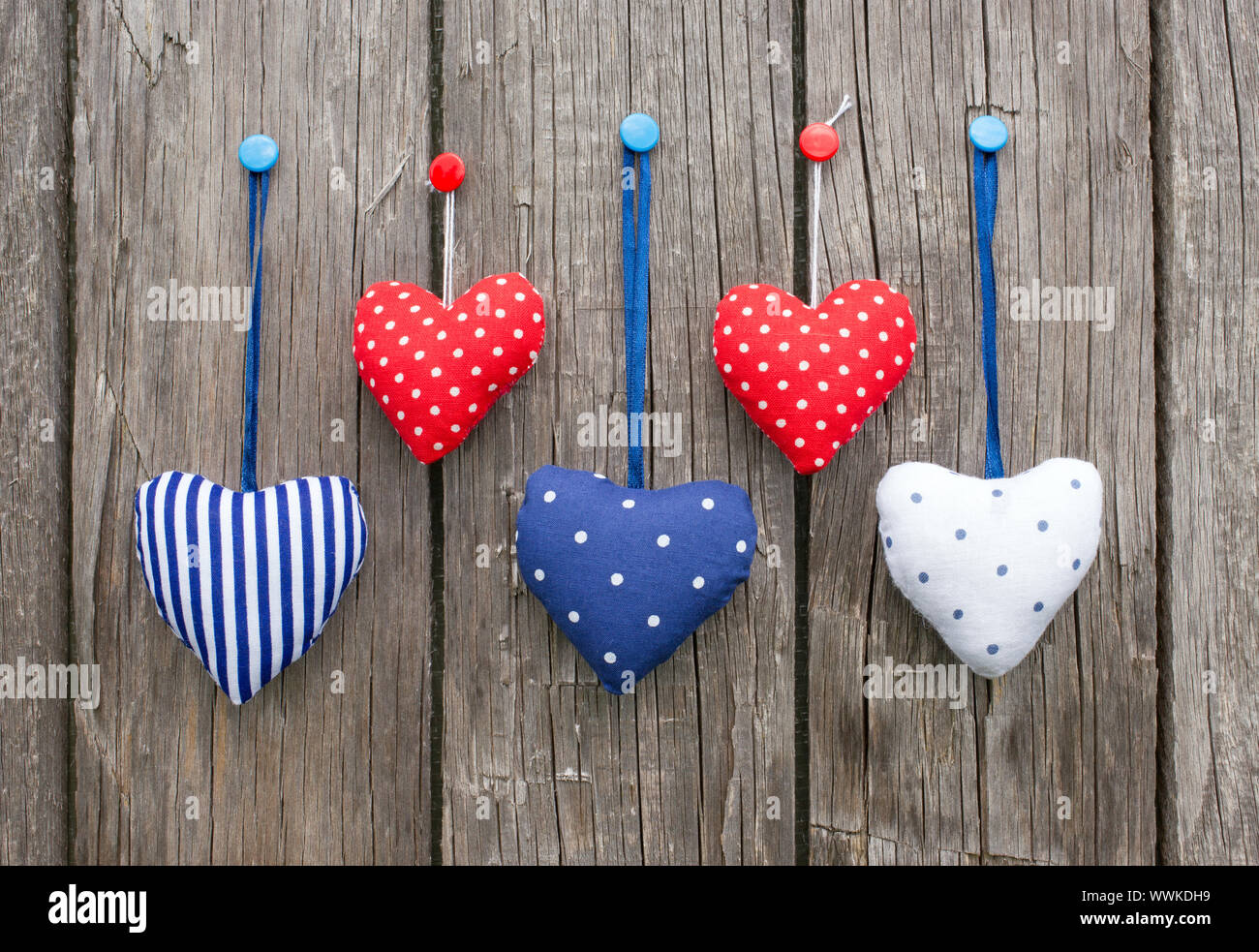 5 hearts hi-res stock photography and images - Alamy