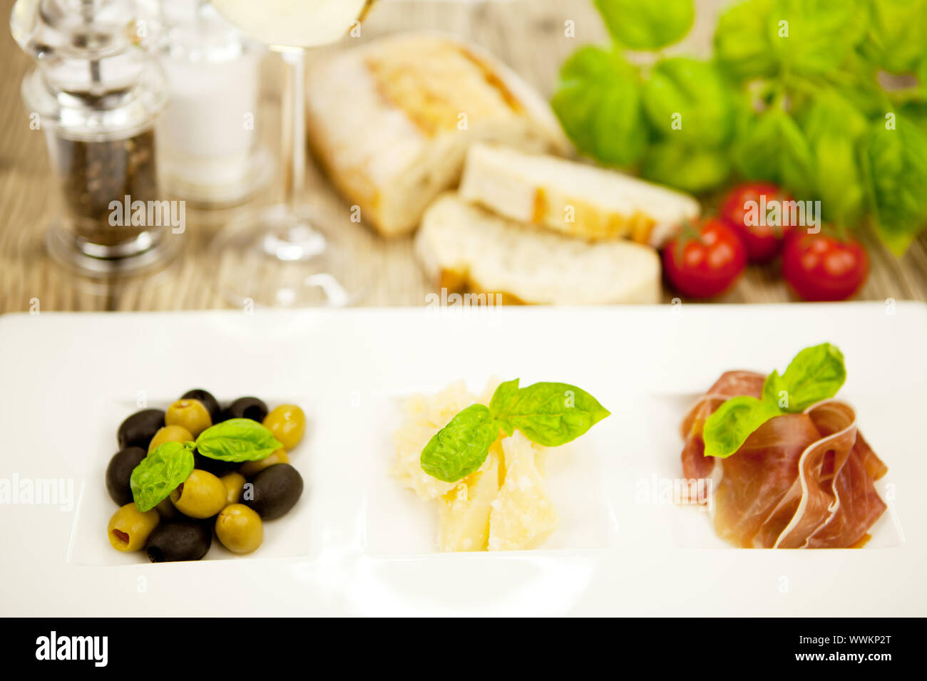 Mixed starter plate hi-res stock photography and images - Alamy