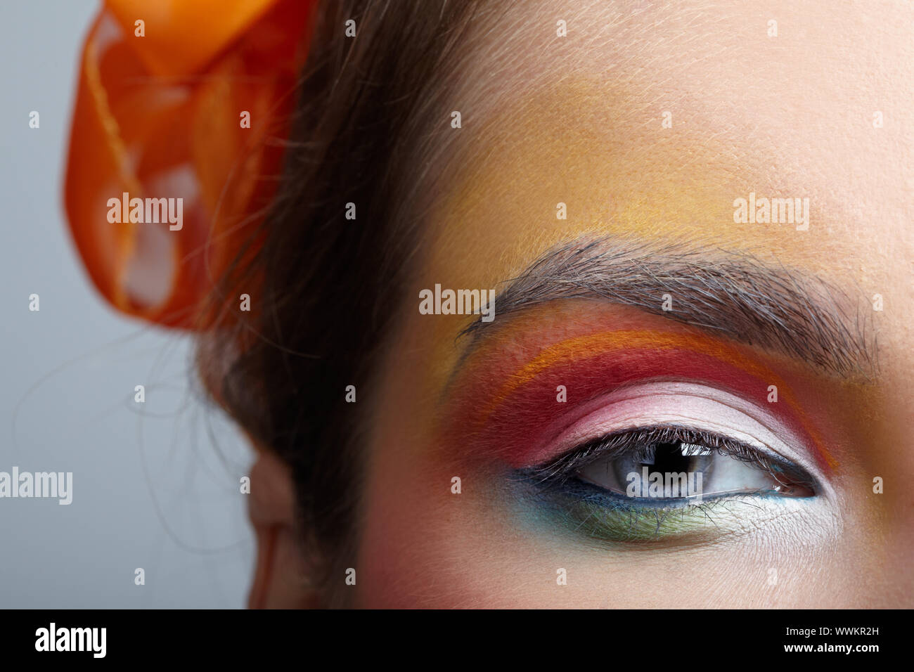 Eye zone makeup hi-res stock photography and images - Alamy