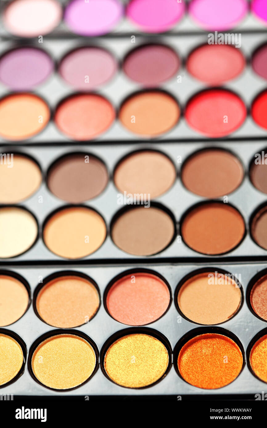 Beige eyeshadow hi-res stock photography and images - Alamy