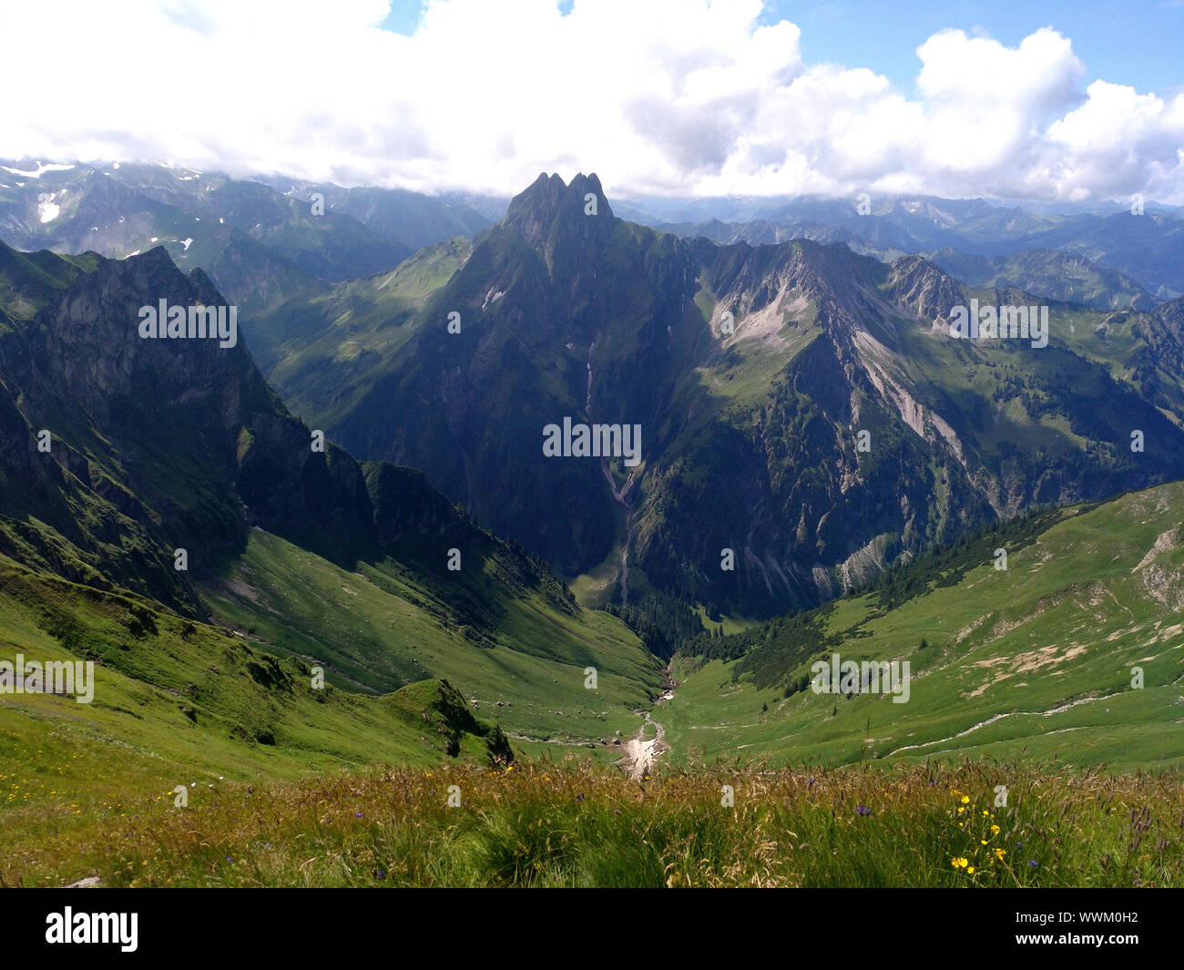 Germany, Bavaria, Allgaeu Alps - hiking through the allgäu alps Stock ...