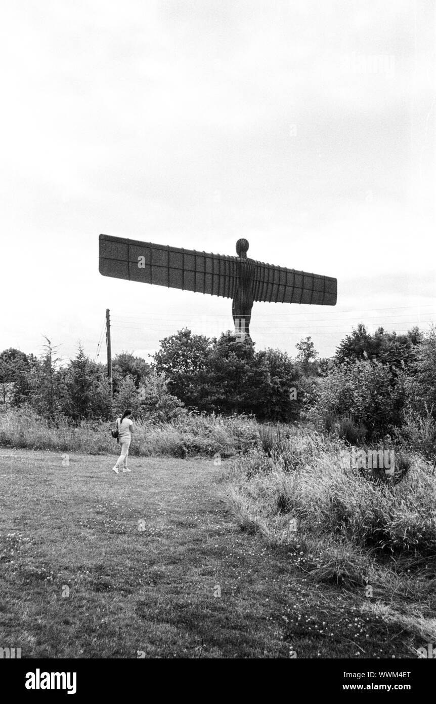 The angel of the north sculpture by anthony gormley gateshead Black and ...
