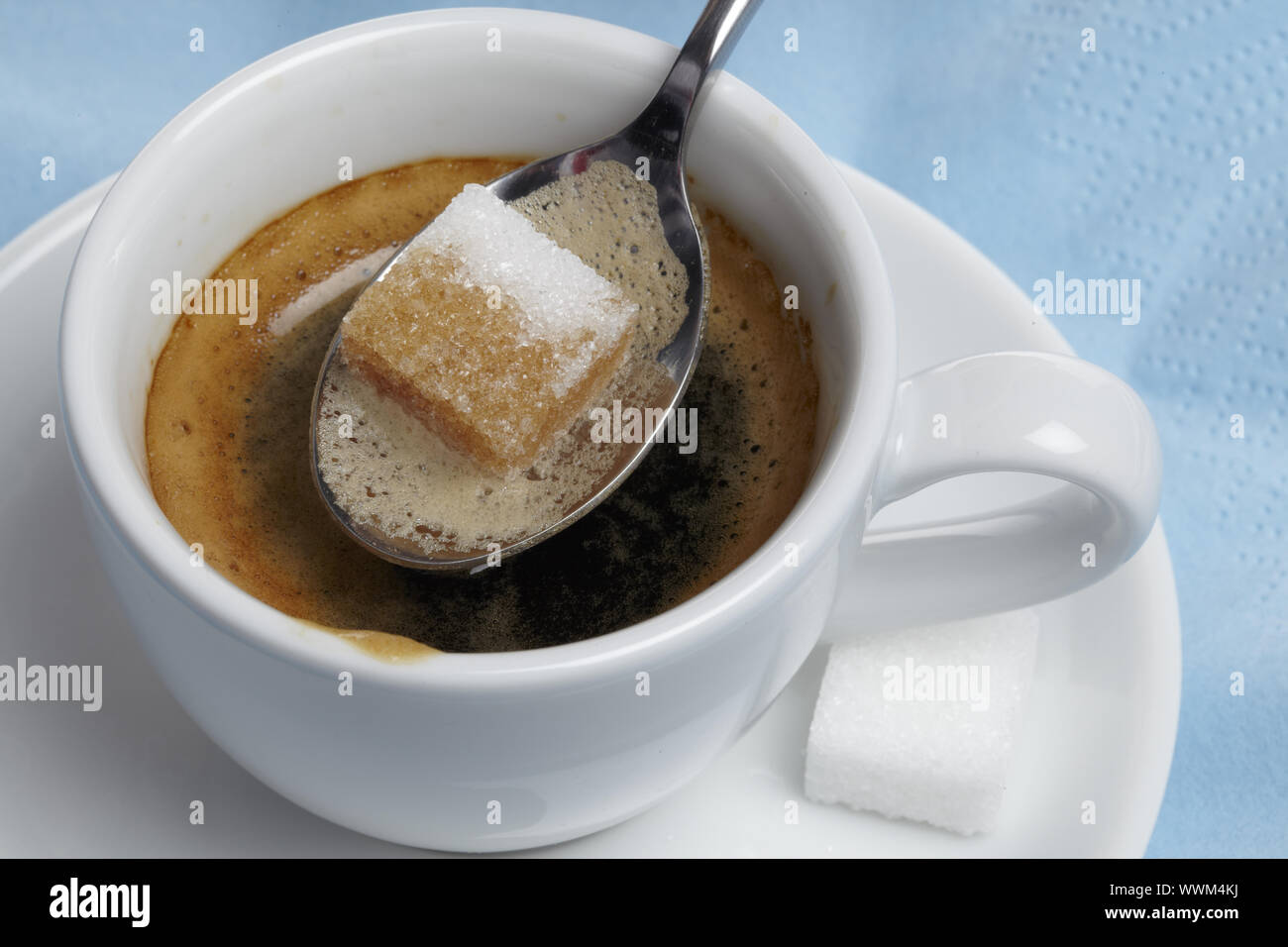 Lump of sugar lump of sugar hi-res stock photography and images - Alamy