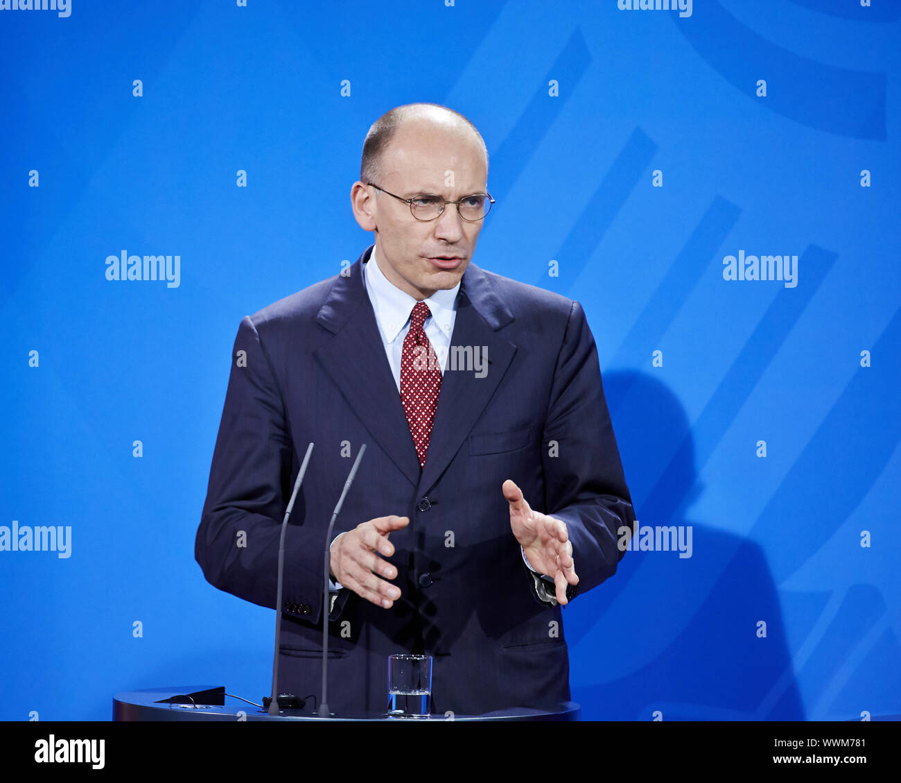 German Chancellor Merkel and PM Letta of Italia Stock Photo - Alamy