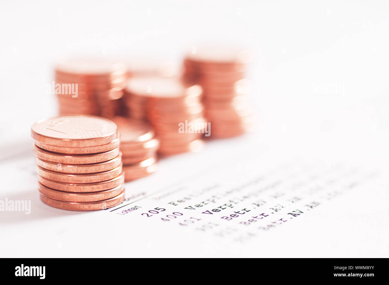 Payroll hi-res stock photography and images - Alamy