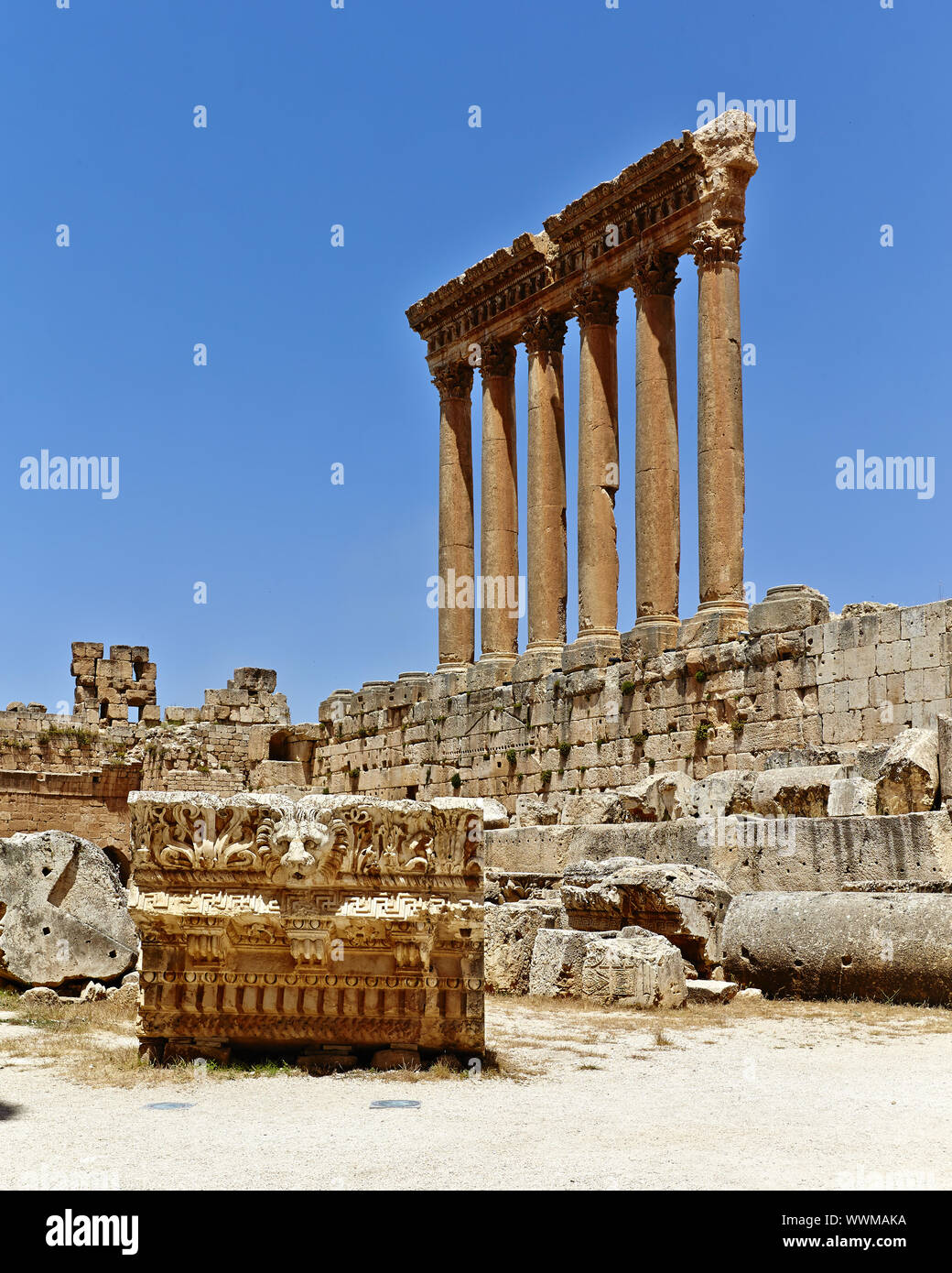 Jupiter columns and baalbek lion (Temple of Jupiter) - Baalbek, Lebanon ...